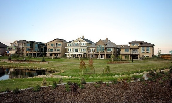 Pros and Cons of Building a Walkout Home