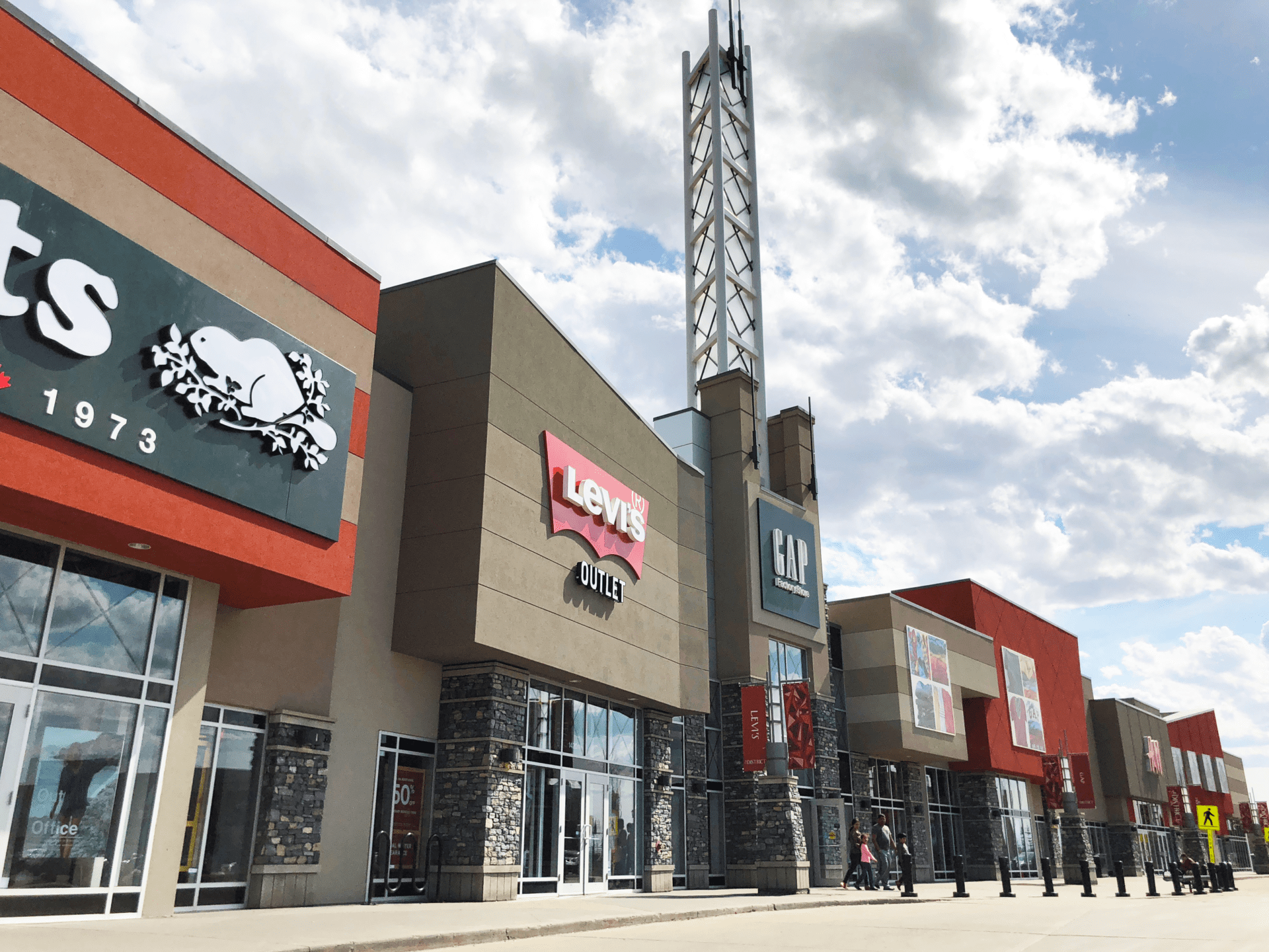 7 Reasons to Live in Jagare Ridge