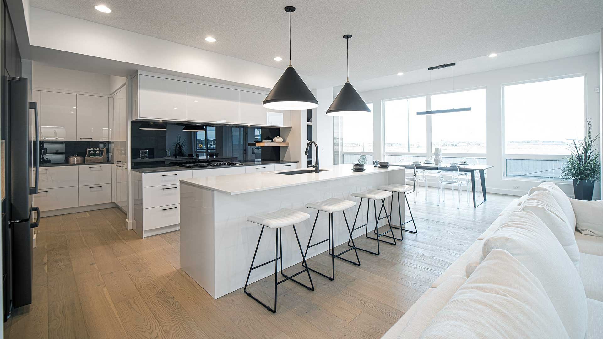 Home Builders in Edmonton - Which kind is best for you?
