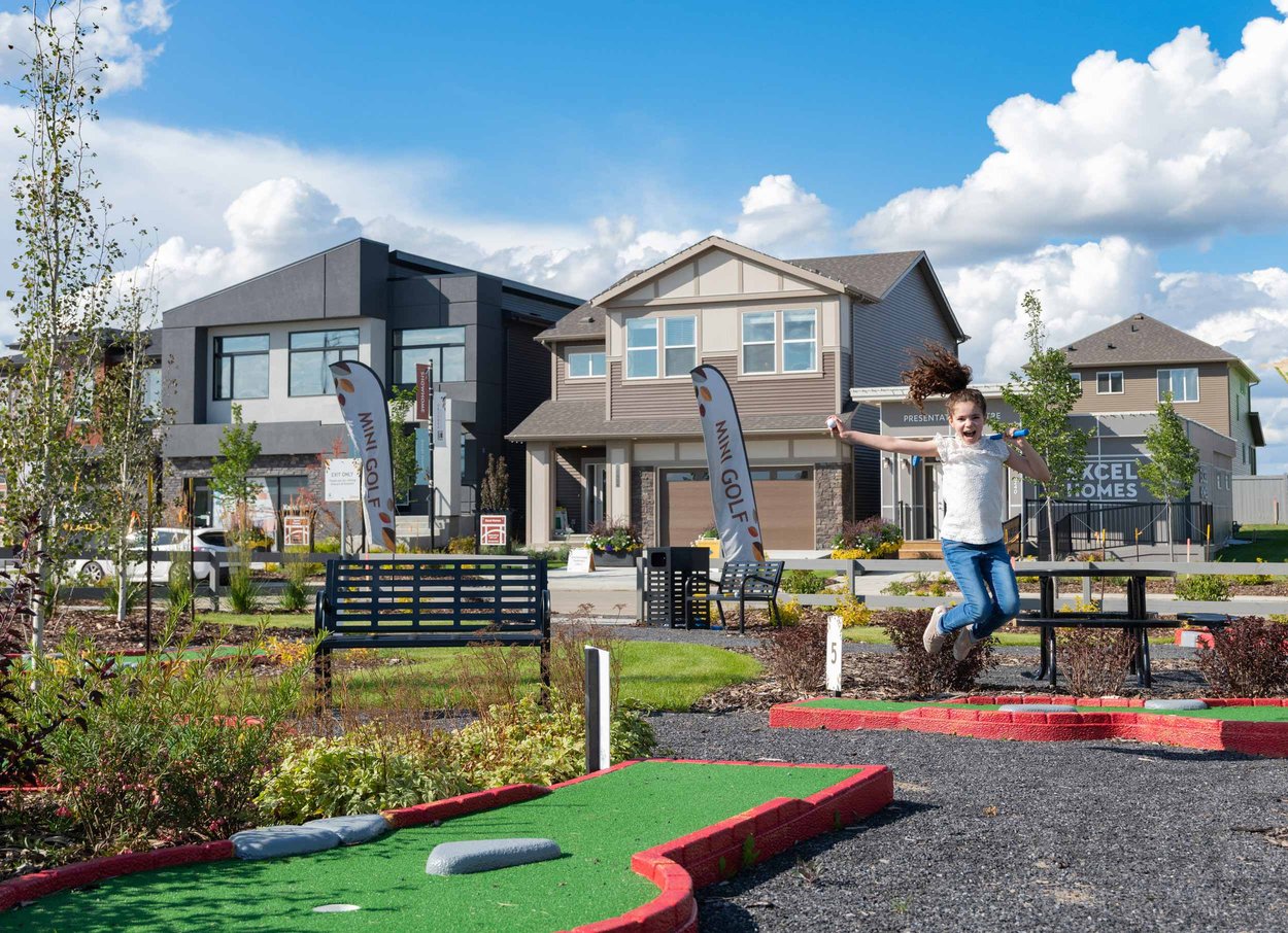 Home Builders in Edmonton - Which kind is best for you?